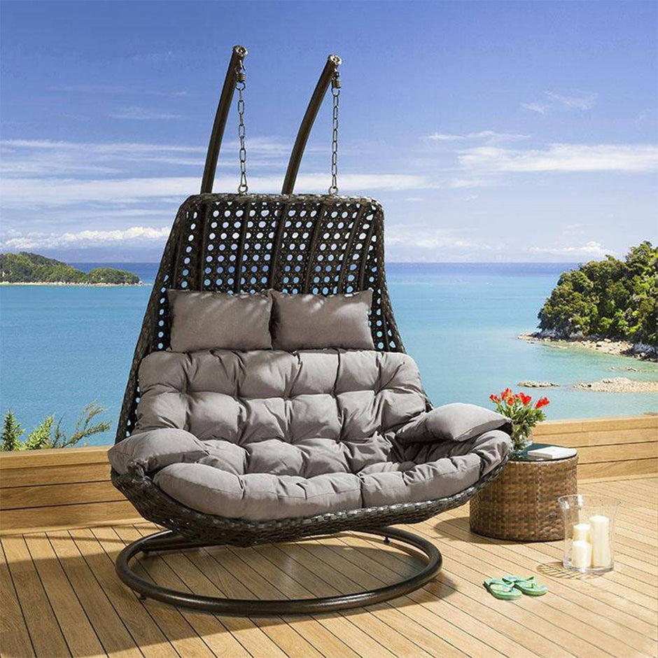 Discover the best weather-resistant outdoor furniture with stylish and ...